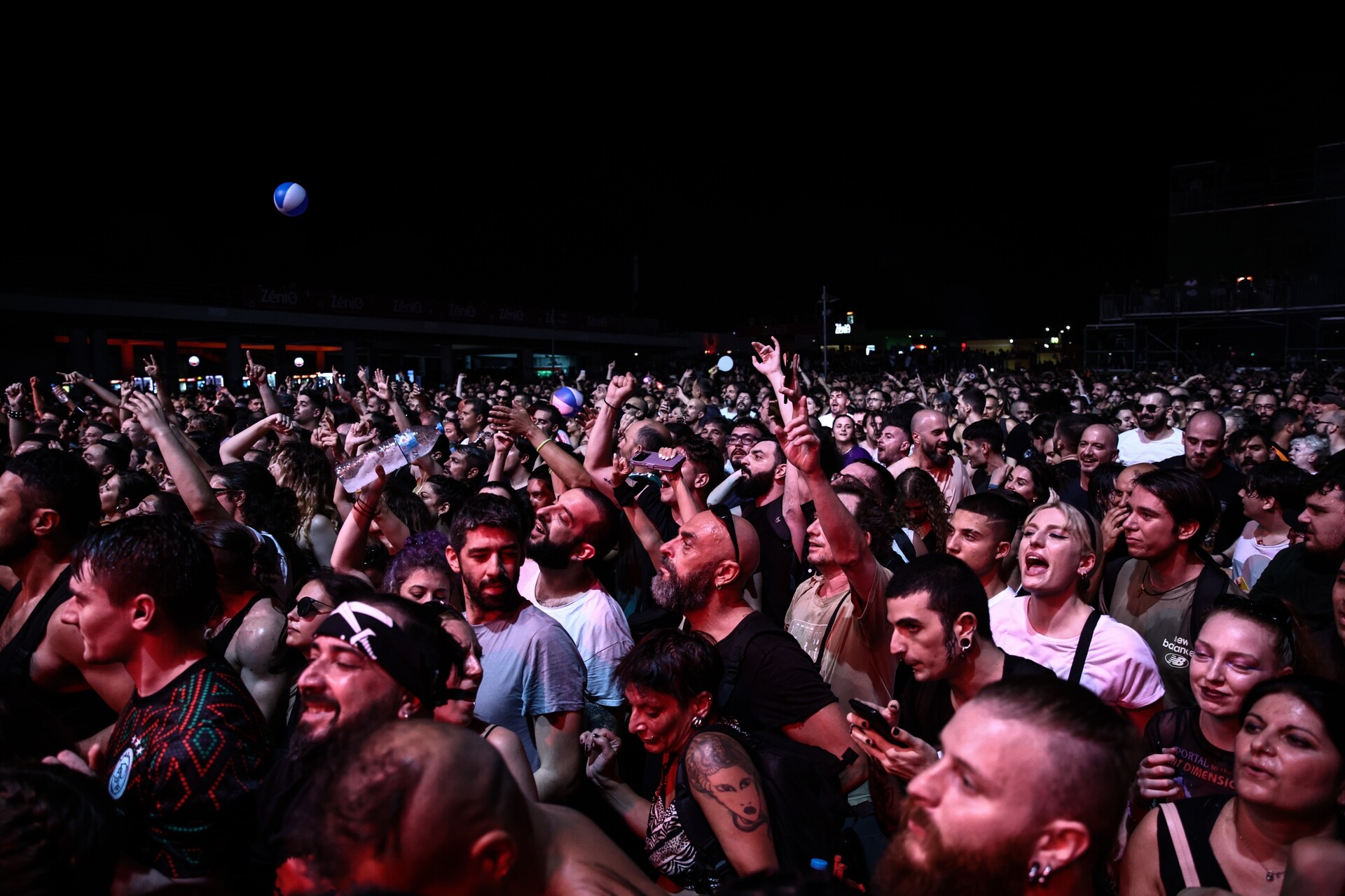 Στη συναυλία των Prodigy και των Primal Scream του Release Athens | LiFO